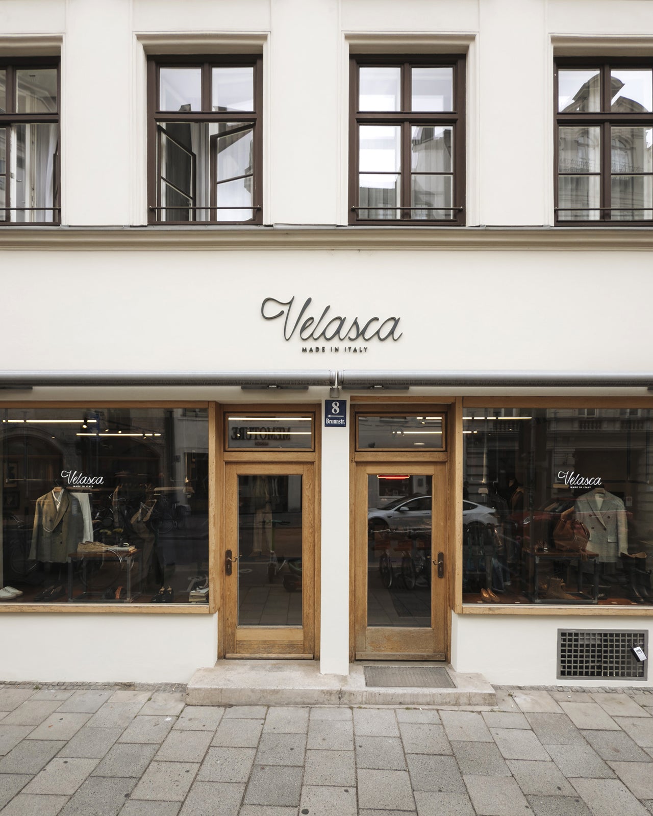 Nos Boutiques | Velasca